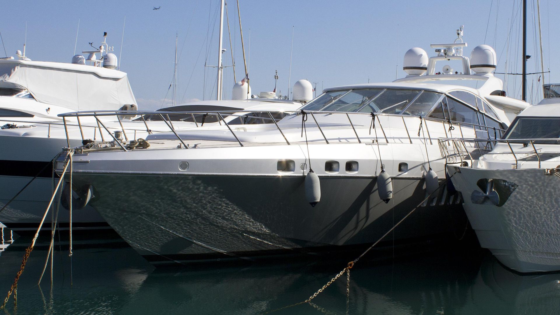 Silver Sky yacht (Overmarine Group, 25.07m, 2006)